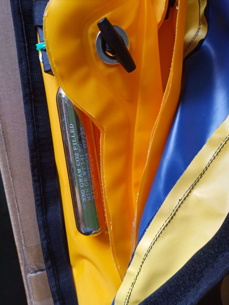 275N Inflatable Life Jacket - SHANGHAI FANGZHAN FIRE TECHNOLOGY CO., LTD